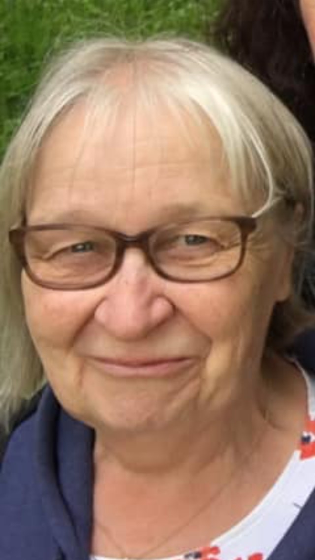 LOCAL NEWS: Family tribute to woman killed in fatal collision - BH ...