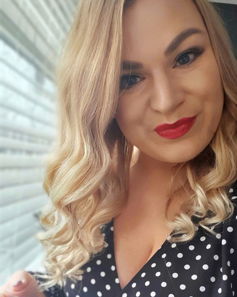 LEISURE: Christmas: Is traditional back on trend? | BH Living Magazine